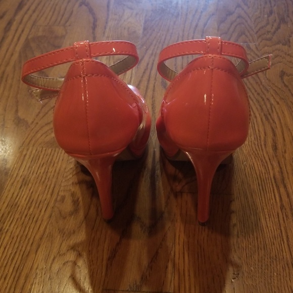 Delicacy | Shoes | Salmon Colored Patent Leather Feel Sz 7 Heels | Poshmark